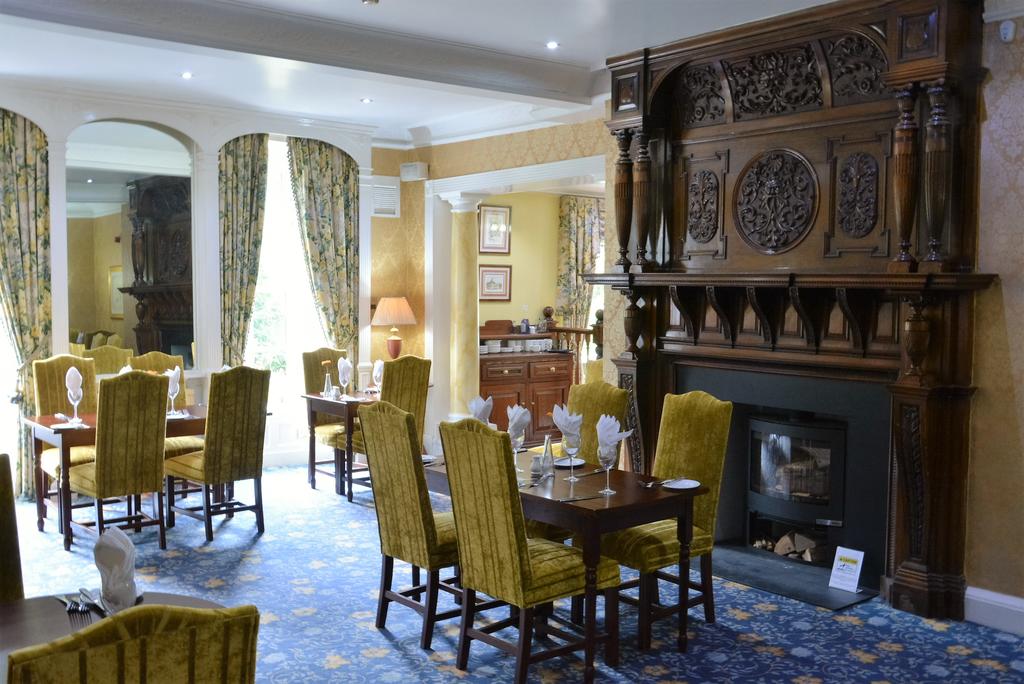 Dining - STONE HOUSE HOTEL